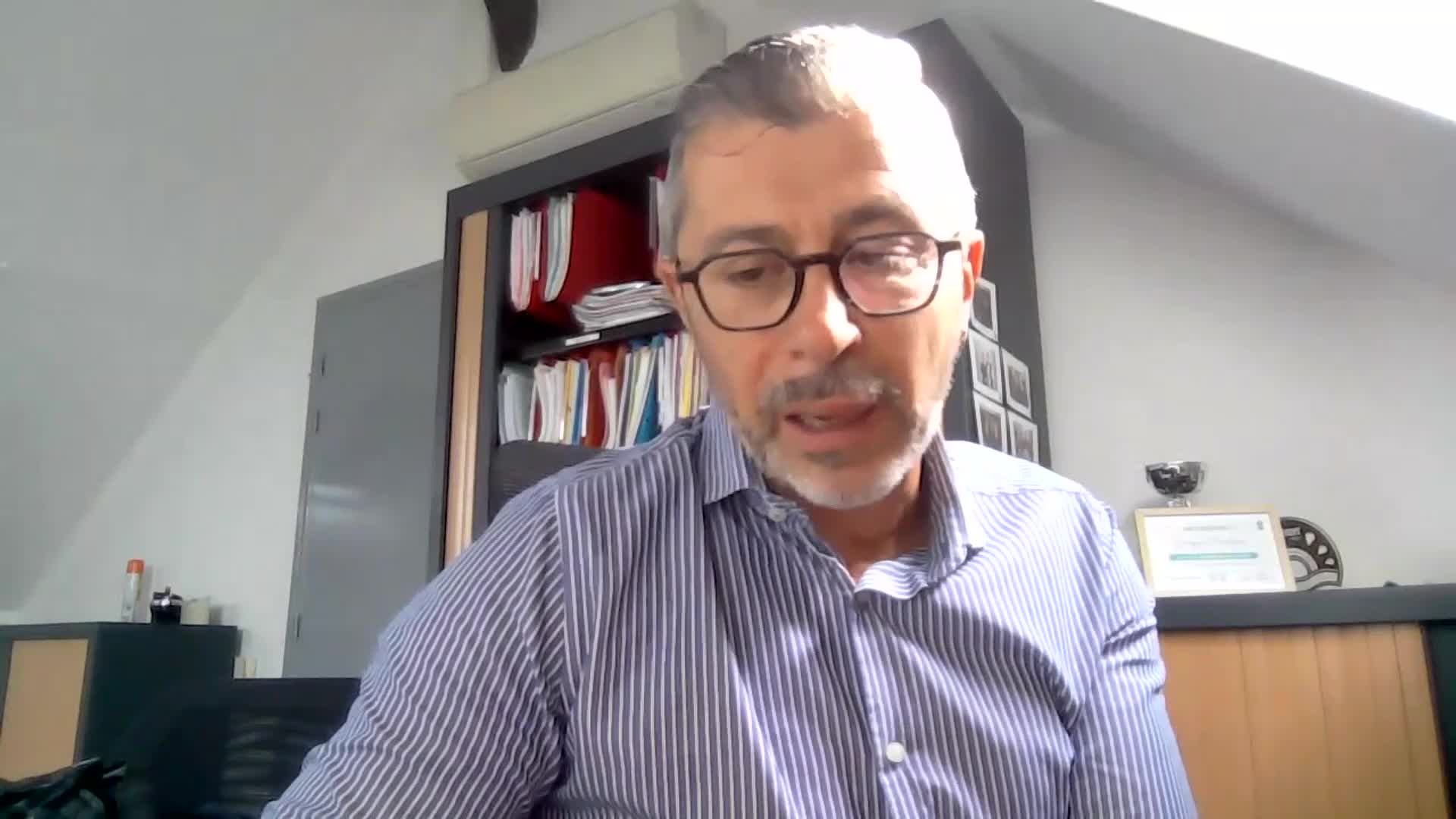 "il fallait fermer des piscines pour sauver l'entreprise", Jacques ...